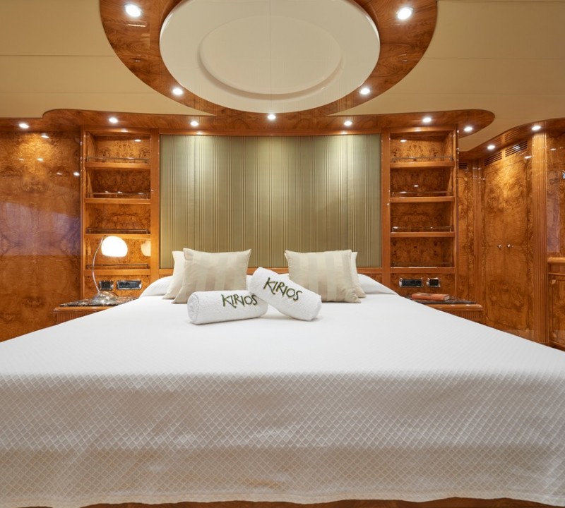 Vip Cabin Image Gallery - VIP Cabin Desk - MY LADYSHIP - VIP cabin 2 ...